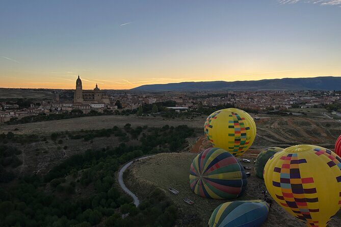 Balloon flight at sunrise in Segovia - An In-Depth Look at the Experience