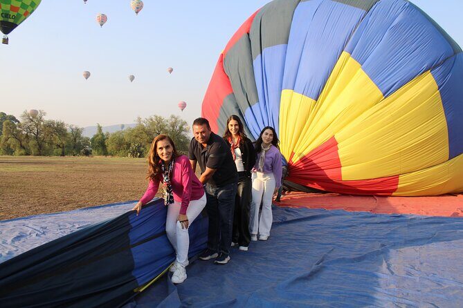 Balloon flight over Teotihuacan - Balloon Flight Over Teotihuacan: A Sky-High Adventure with a Cultural Touch