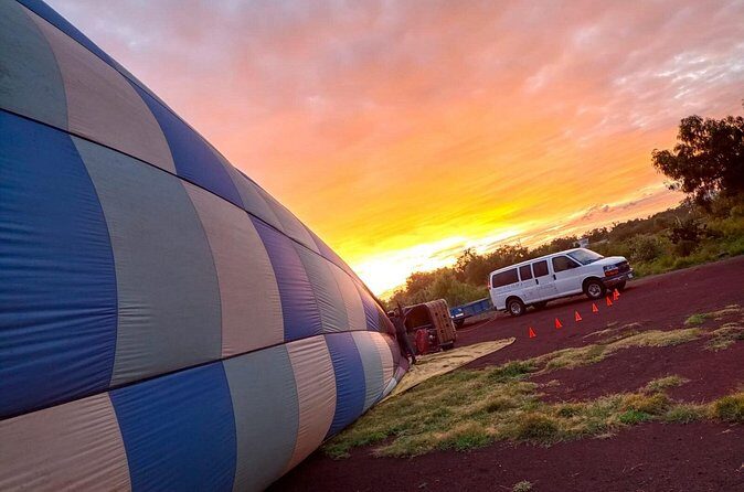 Balloon Flight over Teotihuacan with Breakfast in Cueva - Who Should Consider This Tour?