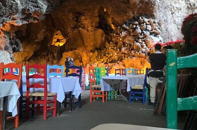 Balloon Flight over Teotihuacan with Breakfast in Cueva - The Sum Up