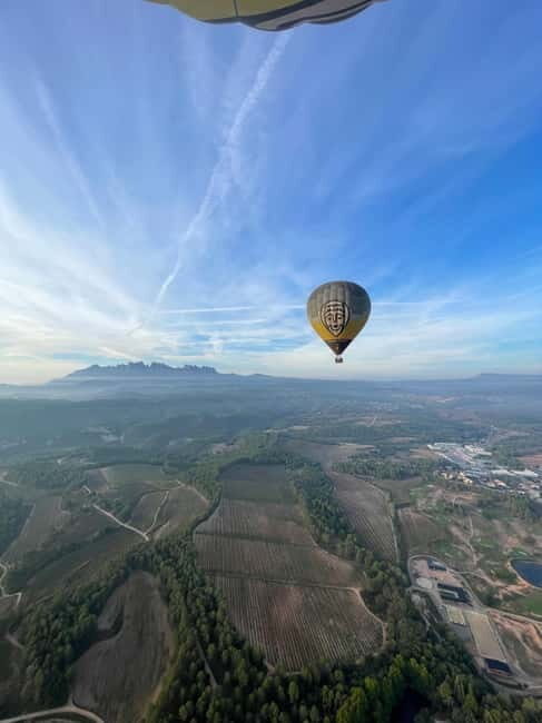 Balloon flight: panoramic view of Montserrat and Transport from Barcelona - Final Words