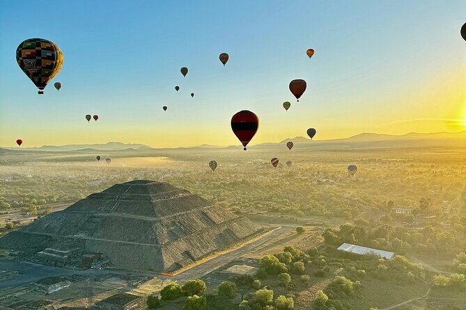 Balloon flight + Pick up CDMX + Breakfast and Pyramids. - Introduction