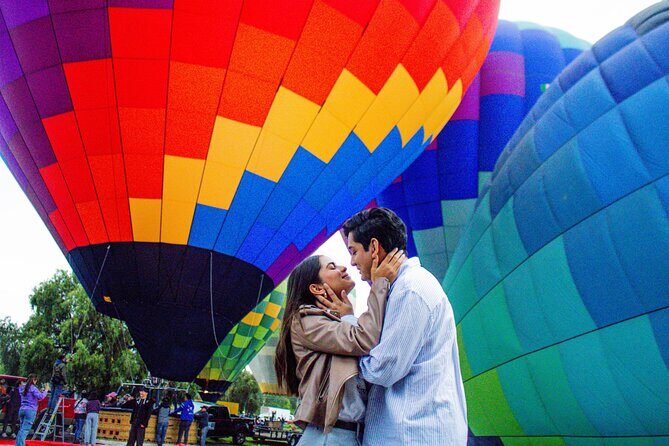 Balloon Flight + Transportation + Breakfast + Pyramids Tour - Key Points
