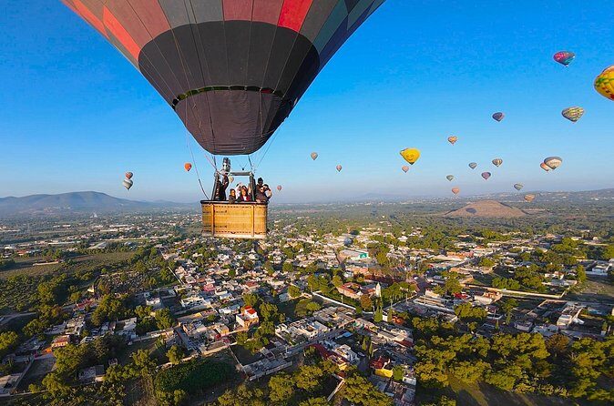 Balloon Flight with Tour and Entrance to Teotihucan - FAQs