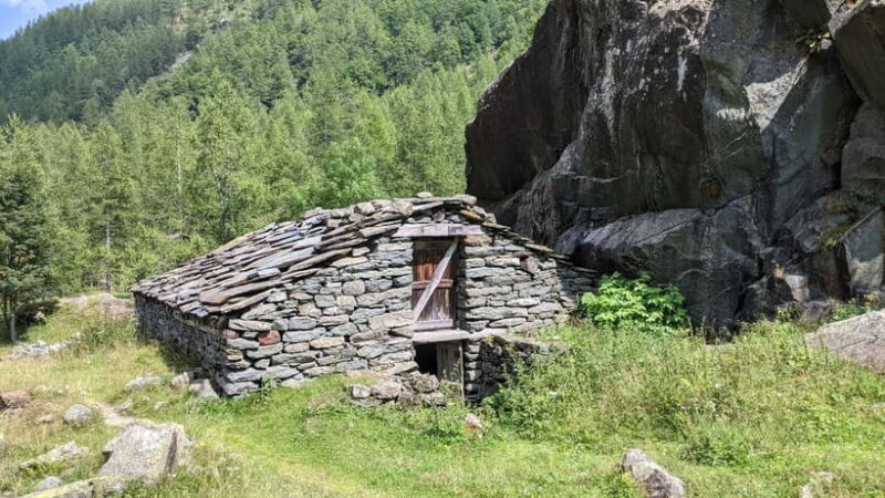 Balme: day trip to the Green Lakes with a local guide - What’s Included and What to Bring
