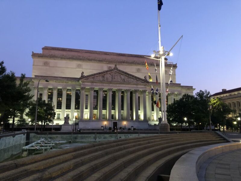 Baltimore: Private Transfer to BWI or Washington DC/Airports - An In-Depth Look at the Experience