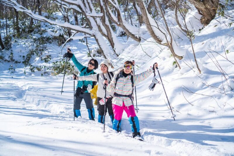 Bamboo Ice Cave: Snowshoe to see a natural phenomenon! - An Unforgettable Winter Trek in Hokkaido