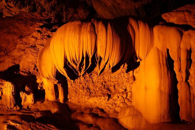 Ban Gioc Waterfall 2D1N From Hanoi Including Nguom Ngao Cave - FAQ