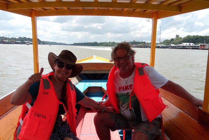 Bandar Highlight & Water Village Private Tour - The Sum Up