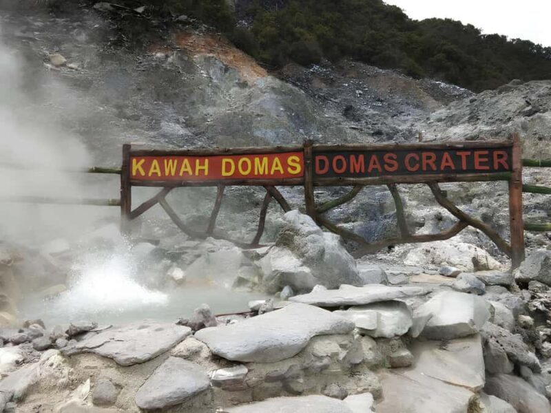 Bandung Tangkuban Perahu Volcano Tours - Real Experiences from Travelers