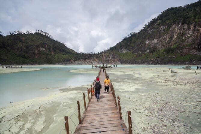 Bandungs Natural Wonders: Kawah Putih and Beyond - Discovering Bandung’s Natural Treasures