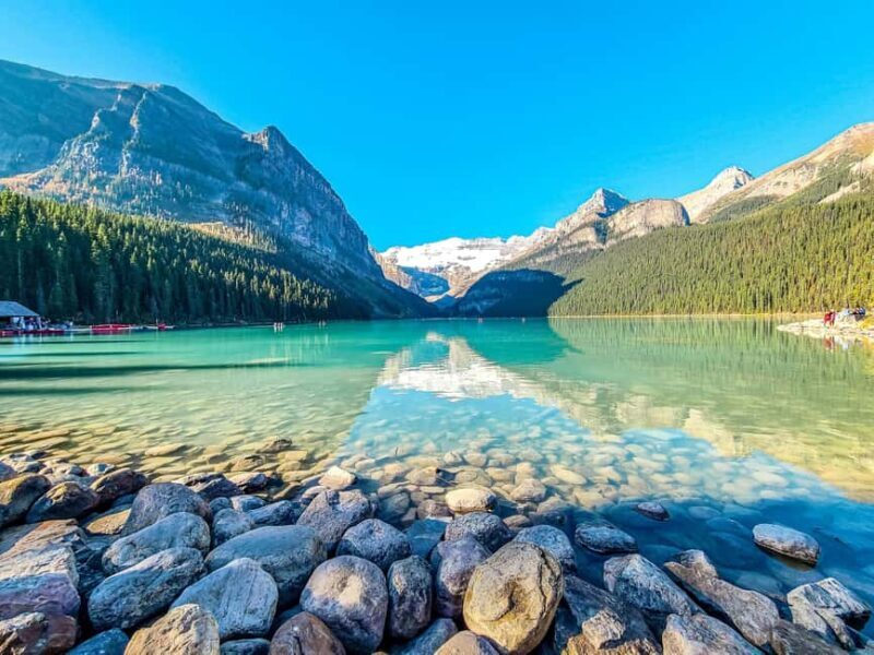 Banff 2-day: Lake Louise, Moraine Lake, Johnston Canyon tour - Unpacking the Itinerary: What Makes This Tour Special