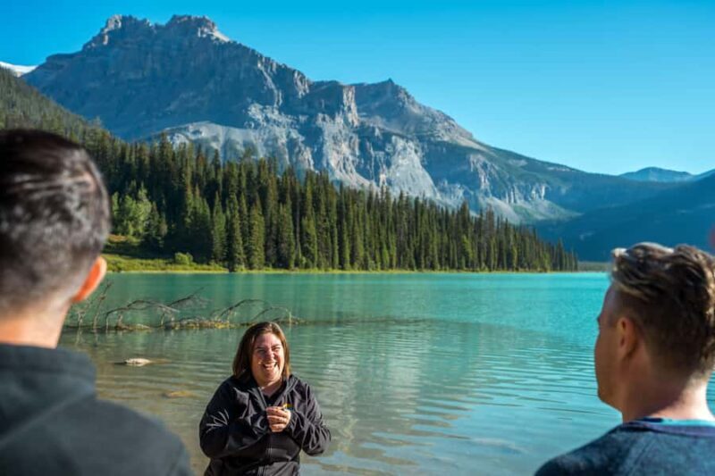 Banff: 3 National Parks, Takakkaw Falls, & Emerald Lake Tour - FAQ