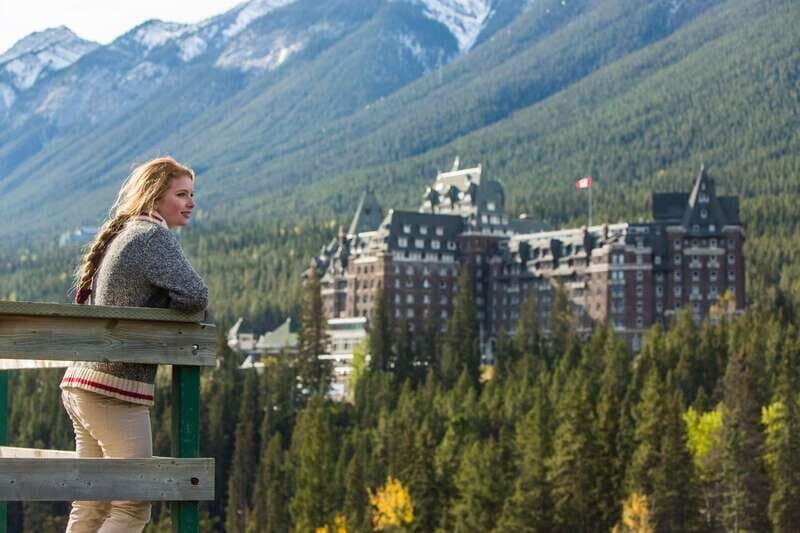Banff: Banff Town, Gondola, and Johnston Canyon Day Tour - FAQ