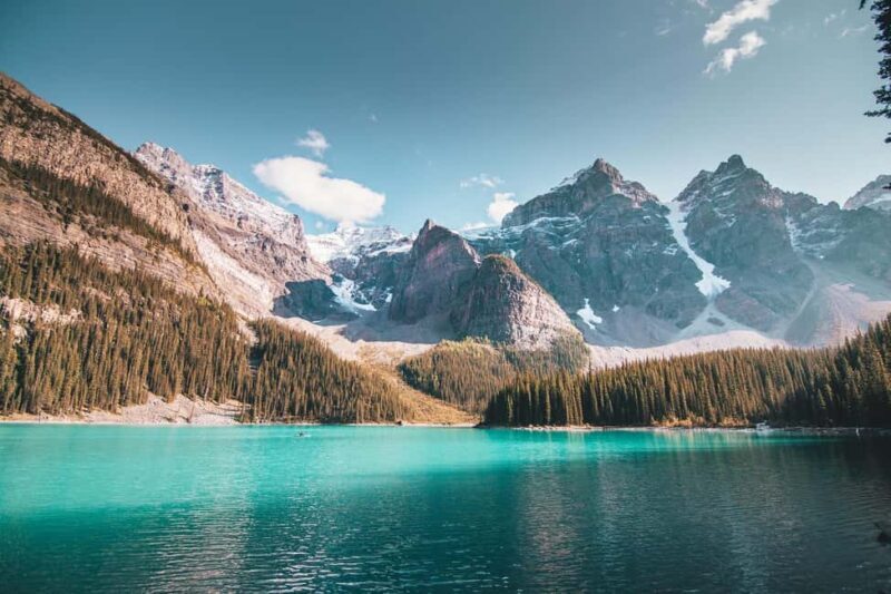 Banff/Calgary:1-Day to Lake Louise,Moraine Lake,Emerald Lake - Authentic Experiences and Authentic Access