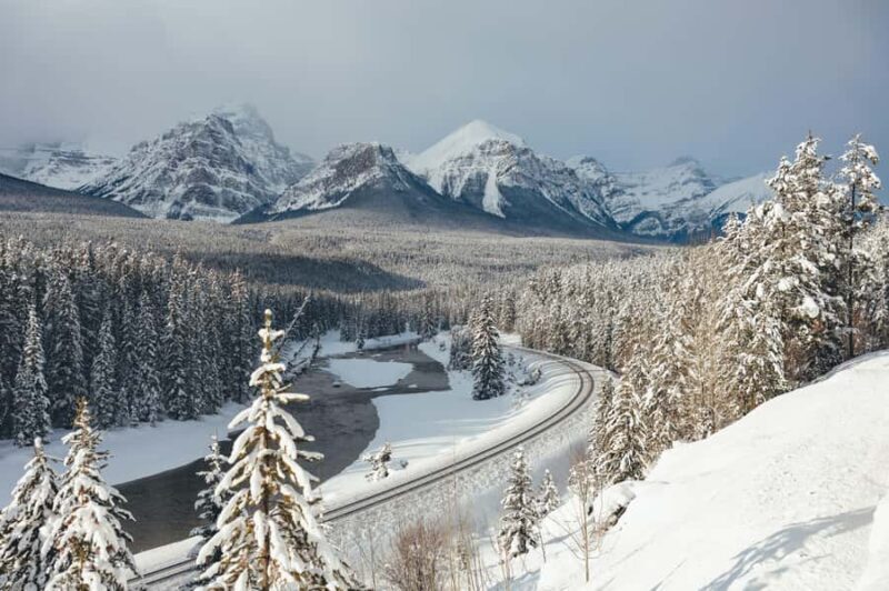 Banff/Canmore: Lake Louise Frozen Wonderland - FAQs