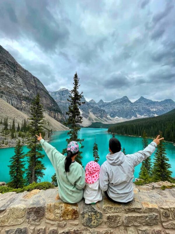 Banff/Canmore: Larch Valley & Moraine Lake shuttle RoundTrip - FAQs