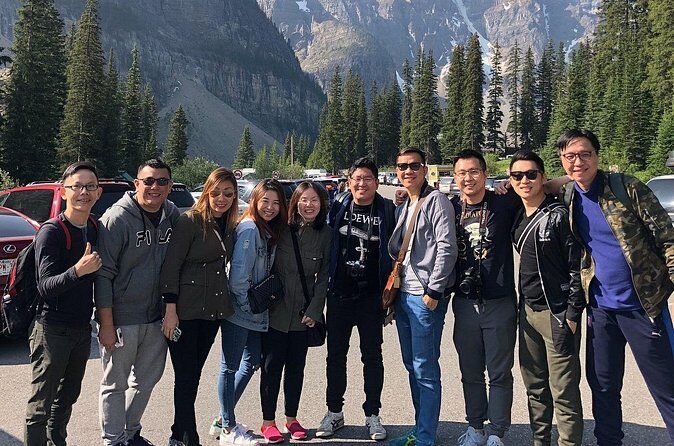 Banff Hotels to Calgary Airport YYC Shared Shuttle Service - Who Will Love This Service?