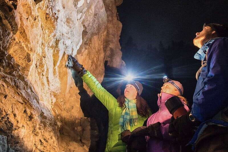 Banff: Johnston Canyon Evening Icewalk - What to Expect on the Johnston Canyon Evening Icewalk