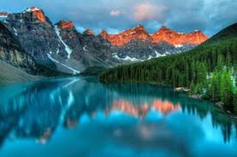 Banff : Lake Louise, Moraine, Emerald & Johnston Canyon tour - Analyzing the value