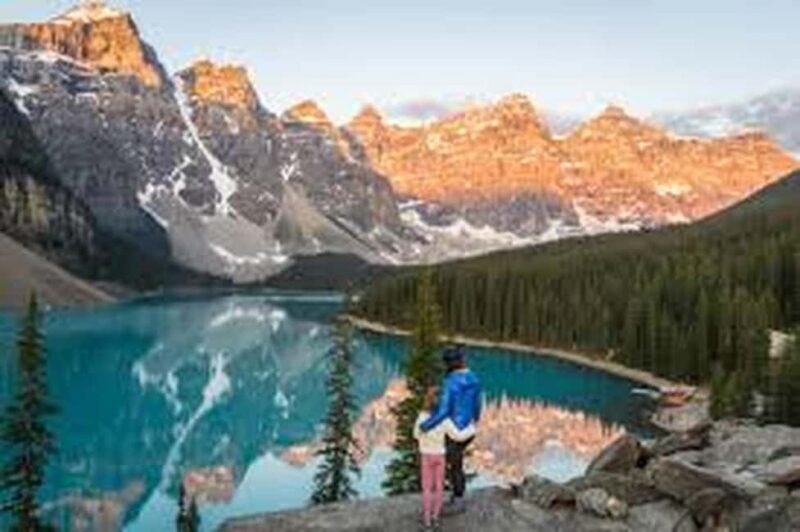 Banff : Lake Louise, Moraine, Emerald & Johnston Canyon tour - Real traveler insights