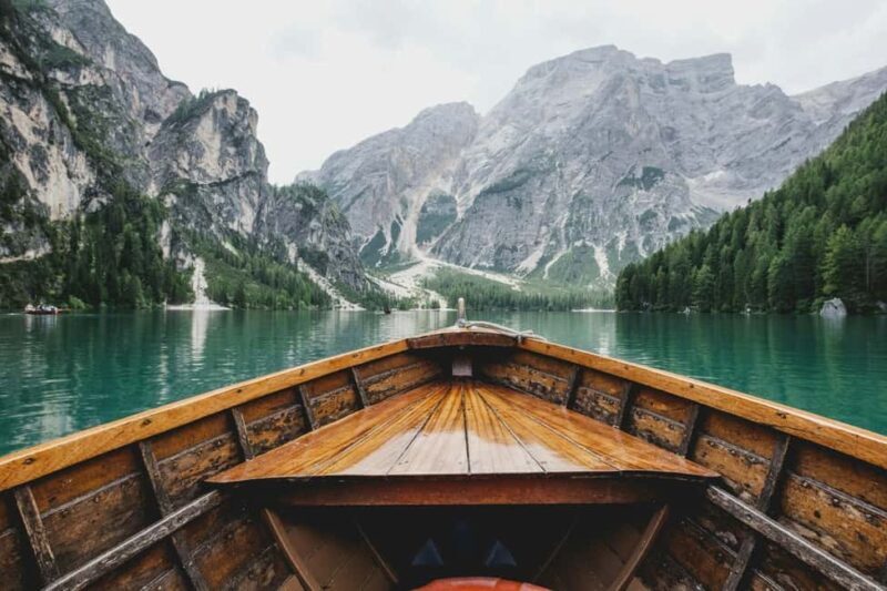 Banff: Moraine Lake, Lake Louise, Emerald Lake and Yoho Trip - Key Points