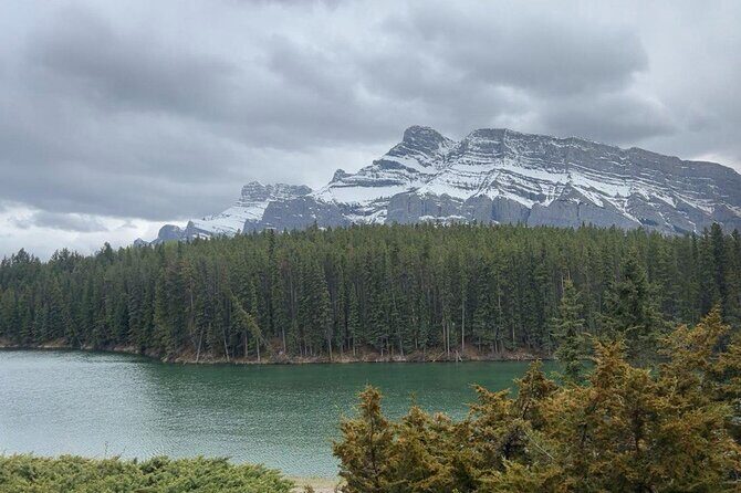 Banff Town with Gondola Exploration and Lakes Tour - An In-Depth Look at the Itinerary