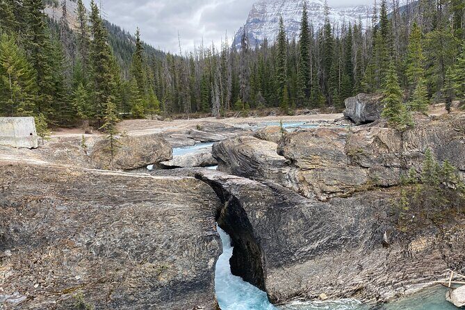Banff Yoho Parks | Lake Louise | Moraine | Emerald - PRIVATE - FAQs
