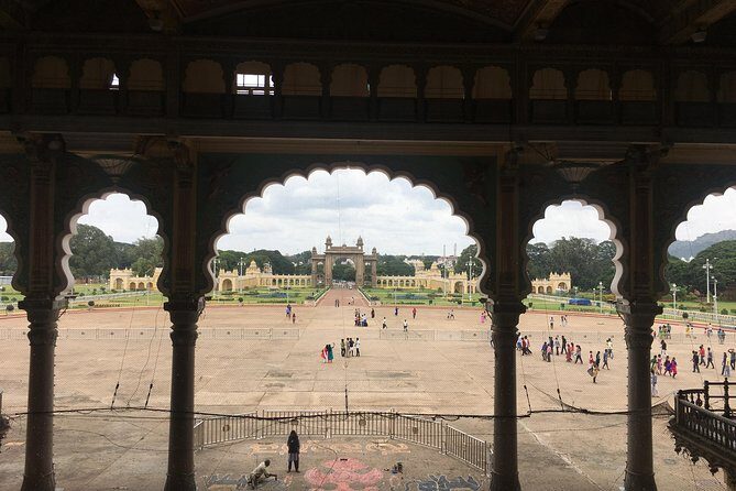 Bangalore - Full day private excursion tour to Mysore with lunch - FAQ