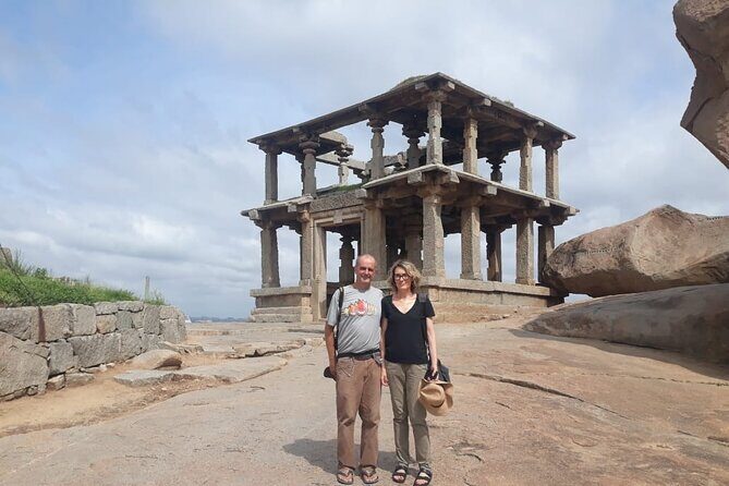 Bangalore to Hampi - Starting Off: Convenient Pickup and Scenic Drive