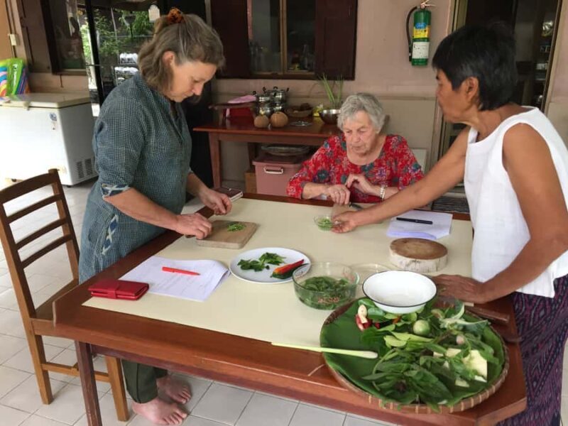 Bangkok: 2-Day Thai Cooking Class in a Teak House - Key Points