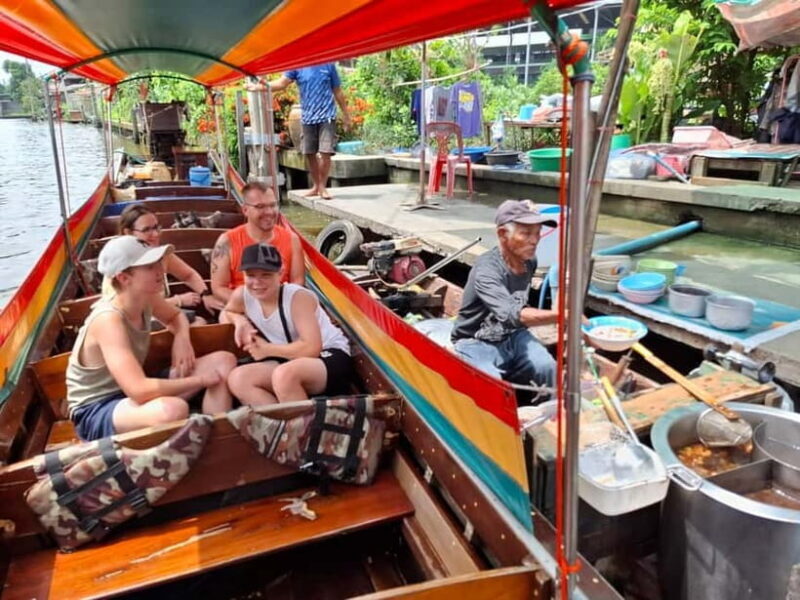 Bangkok: 2-hour Sunset Canal Tour by Boat with Food Tasting - Authenticity and Atmosphere