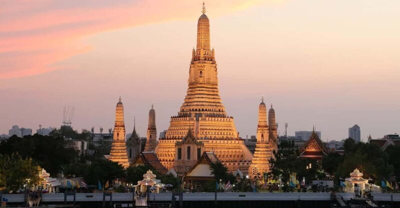 Bangkok: A 4 Hours Tuk Tuk Sightseeing Tour Iconic Landmarks - What Makes This Tour Stand Out
