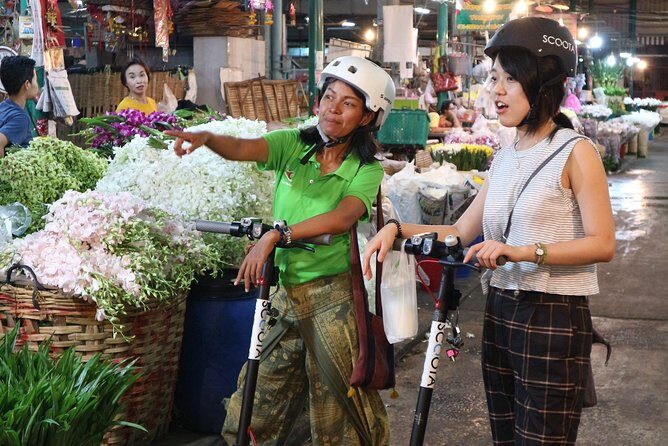 Bangkok at Night by Electric Scooter - Key Points