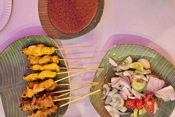 Bangkok Authentic Tasting Thai Chinatown Walking Food Tour - Logistics and Practicalities