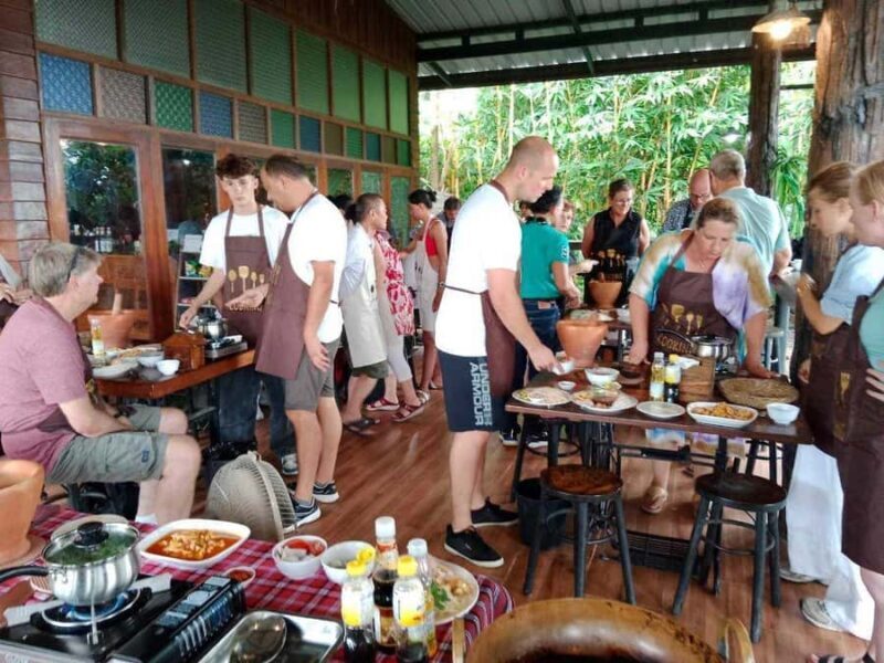 Bangkok: Authentic Thai Cooking Class and Local Lifestyle - A Detailed Look at the Experience