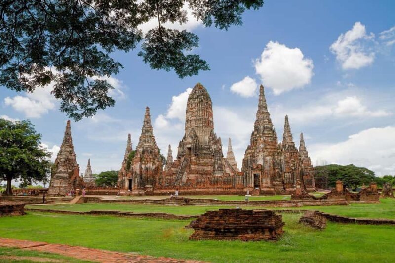 Bangkok: Ayutthaya Private Guided Tour with Hotel Transfer - Key Points