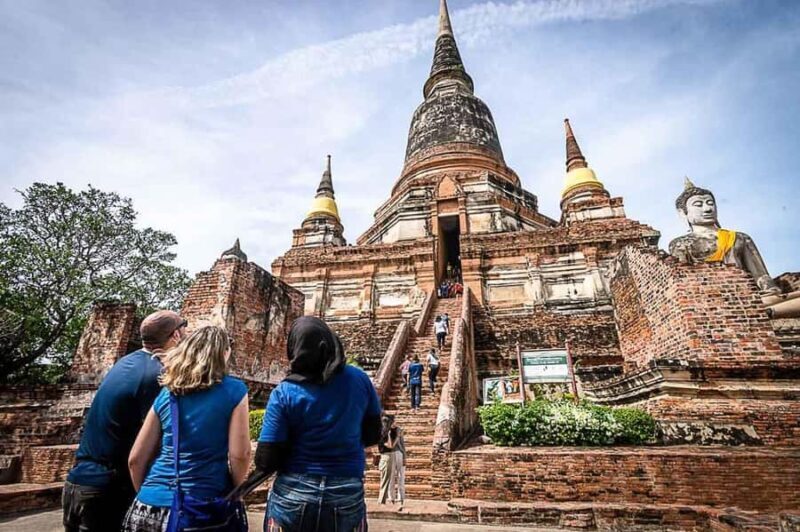Bangkok: Ayutthaya Temples and River Cruise Day Tour - Key Points