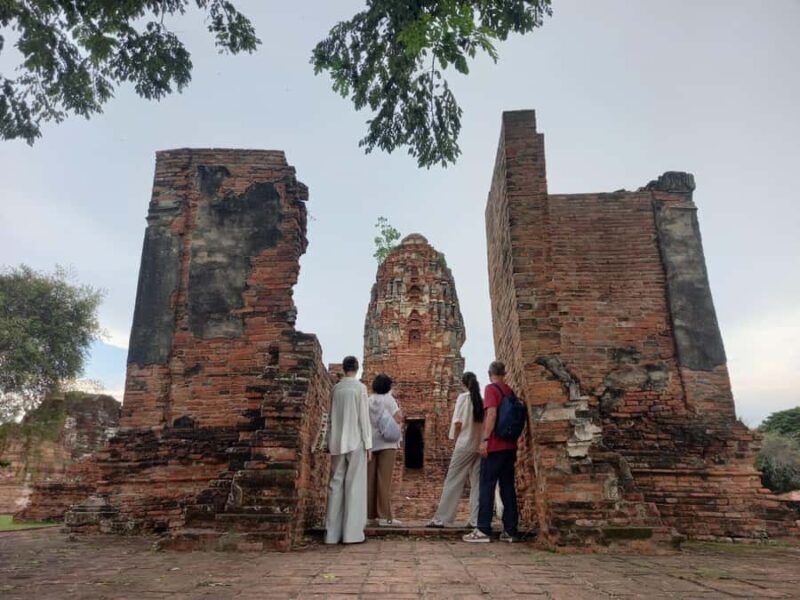 Bangkok: Ayutthaya Temples & Royal Palace Bus Tour - Starting Point at MBK Center