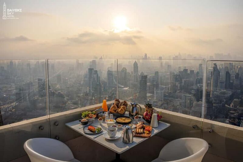 Bangkok: Baiyoke Sky Breakfast Buffet - Overview of the Experience