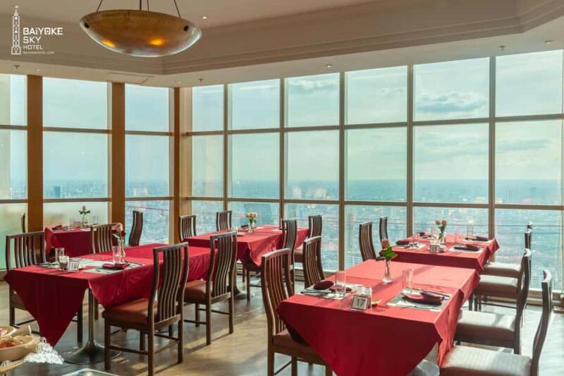 Bangkok: Baiyoke sky Dinner Buffet 79th Floor Stella Palace - Who Will Love This Experience?