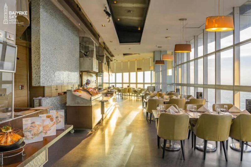 Bangkok: Baiyoke Sky Dinner Buffet Crystal Grill 82nd Floor - Key Points