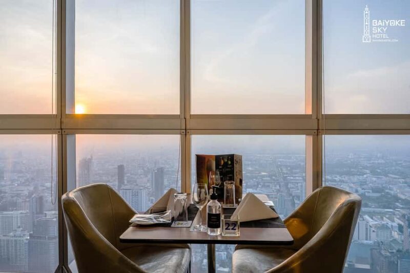 Bangkok: Baiyoke Sky Dinner Buffet Crystal Grill 82nd Floor - The Food: A Closer Look