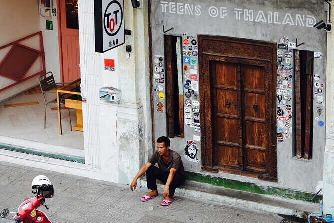 Bangkok Bar Hopping Night Tour - Key Points