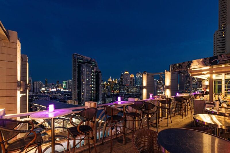 Bangkok: Barracuda Rooftop Bar Akara Hotel - Who Is This Experience Best For?