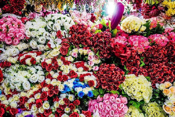 Bangkok Best Canal Tour : Wat Paknam, Artist's House & Flower Art - Who Should Consider This Tour?