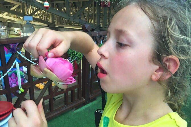 Bangkok Best Canal Tour : Wat Paknam, Artist's House & Flower Art - FAQ