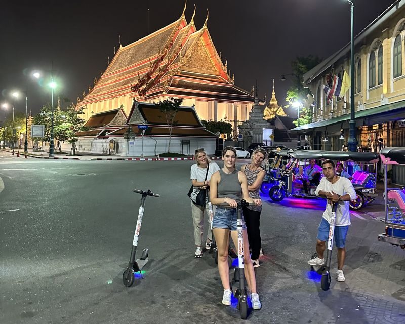 Bangkok By Night by Electric Scooter or Bike - Discovering Bangkok By Night on Electric Scooter or Bike
