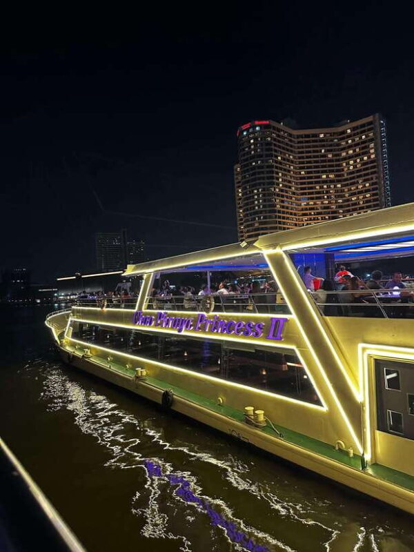 Bangkok: Chao Phraya River Cruise with Indian Buffet Dinner - A Real and Balanced Look at the Experience