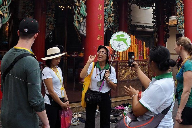 Bangkok China Town ,a Bangkok historic neighbourhood - The Experience and Its Value